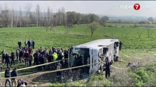 Eskişehir'de işçi servisi devrildi, ölü ve yaralılar var! - Video 7