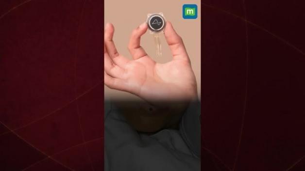 20 yıldır felçli olan Audrey Crews, yalnızca düşünerek adını yazmayı ...