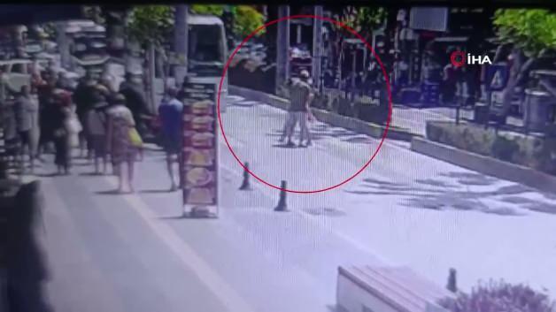 Antalya’da yaya geçidinde kaza: Alman turistin ayağı otomobil ...