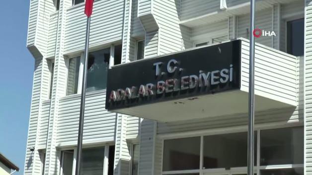 CHP'li başkan kiliseyi bile haraca bağlamış: 'Vasil abi belediyeye para ...