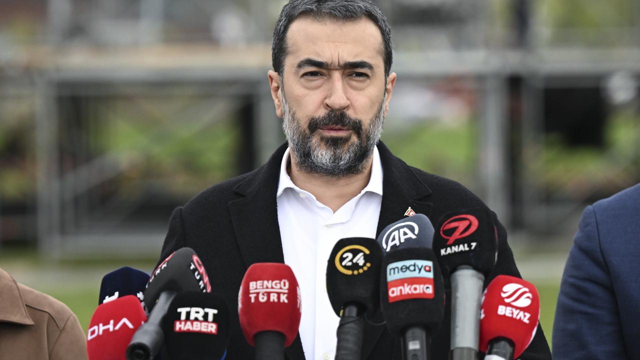 AK Parti Ankara İl Başkanı Özcan, Büyük Ankara Mitingi'ne ilişkin ... AK Parti Ankara İl Başkanı Özcan, Büyük Ankara Mitingi'ne ilişkin ...