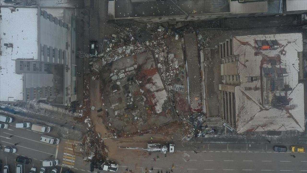 Gaziantep'te 21 kişinin öldüğü Gölgeler Apartmanı'yla ilgili karar ...