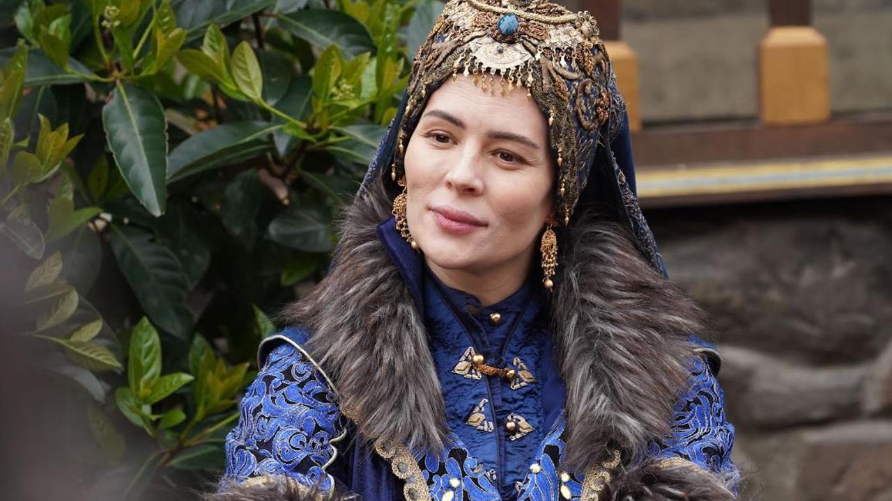 Kuruluş Osman’ın başroldeki ismi Yıldız Çağrı Atiksoy'dan üzen haber ...