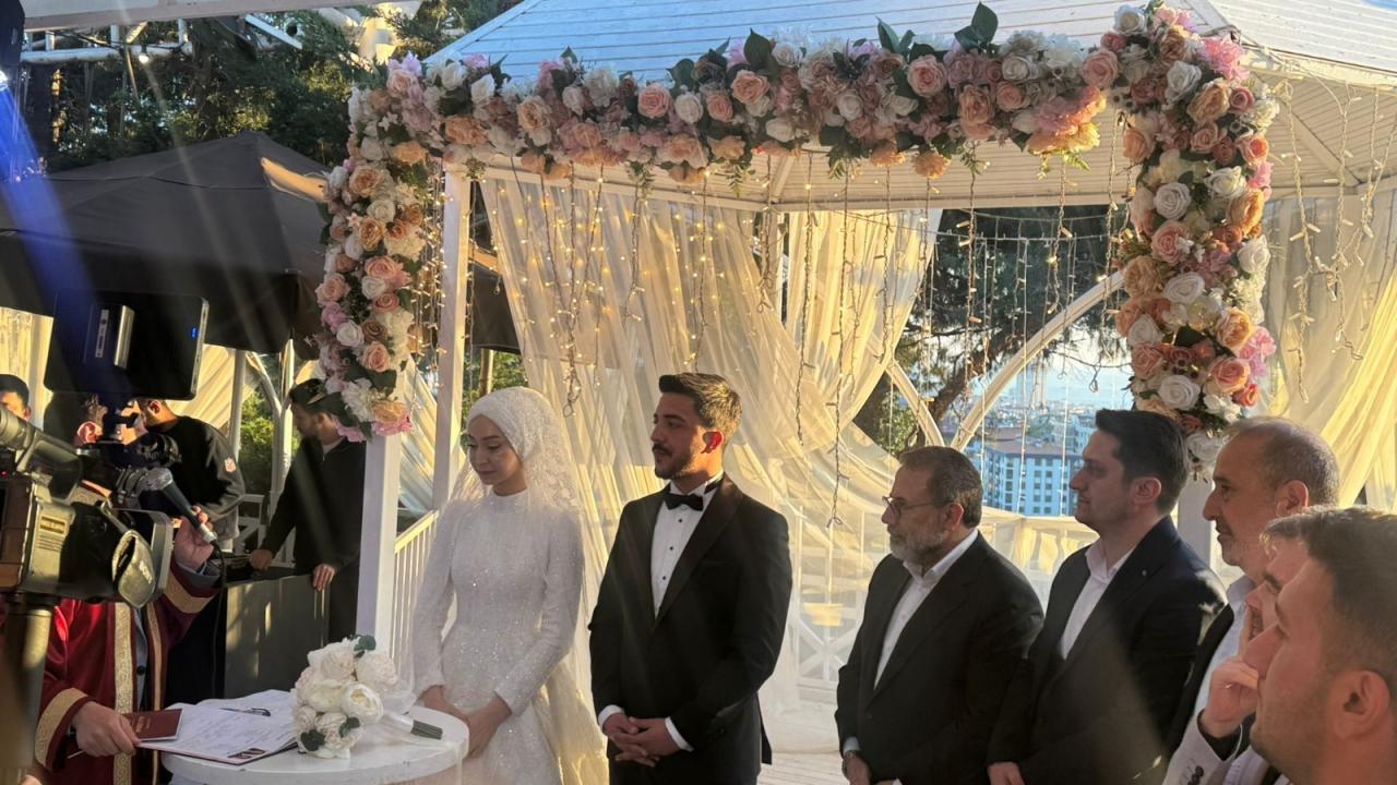 Haber7'nin mutlu günü: Bahadır & Nursel çifti dünyaevine girdi - Haber ...