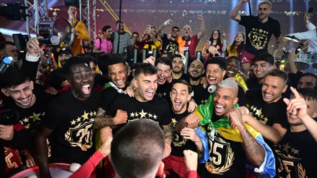 Galatasaray şampiyonluk kutlaması bilet fiyatları 2025! GS Plus ...