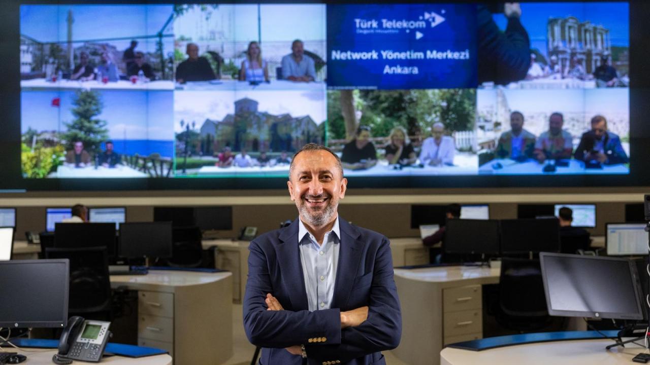 Türk Telekom, Türkiye’yi uçtan uca yüksek hızlı fiber internetle ördü ...