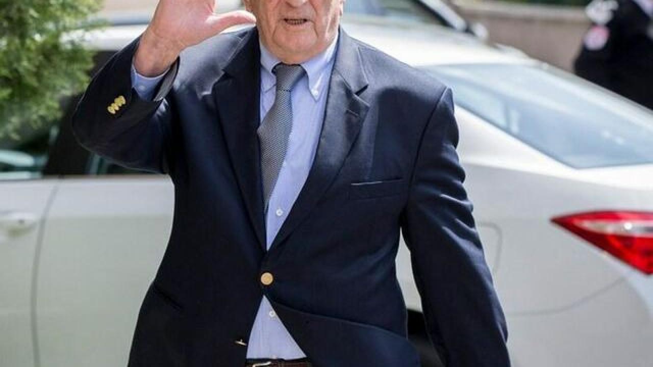Mahkemeden Çevik Bir'e oğlunu vasi atadı: Akli dengesi yerinde değil ...