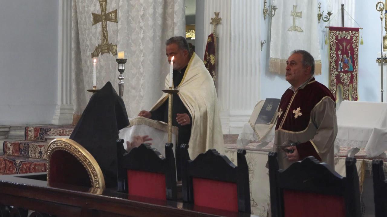 Sanatçı Anta Toros'un cenazesi toprağa verildi - Haber 7 GÜNCEL