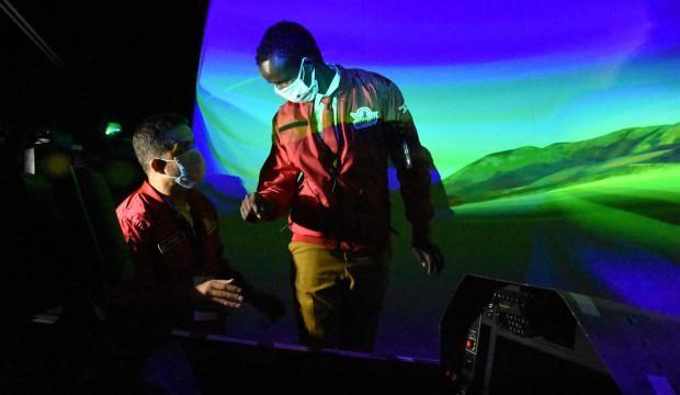 Selçuk Bayraktar, Somalili Guled Abdi ile buluştu - TEKNOLOJİ Haberleri