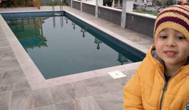 Muğla haberleri Muğla’dan acı haber! 3 yaşındaki çocuk yağmur suyu dolu ... Muğla haberleri Muğla’dan acı haber! 3 yaşındaki çocuk yağmur suyu dolu ...